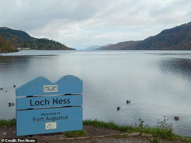Loch Ness monster hunter is STUNNED as 'Nessie's head' is filmed rising ...