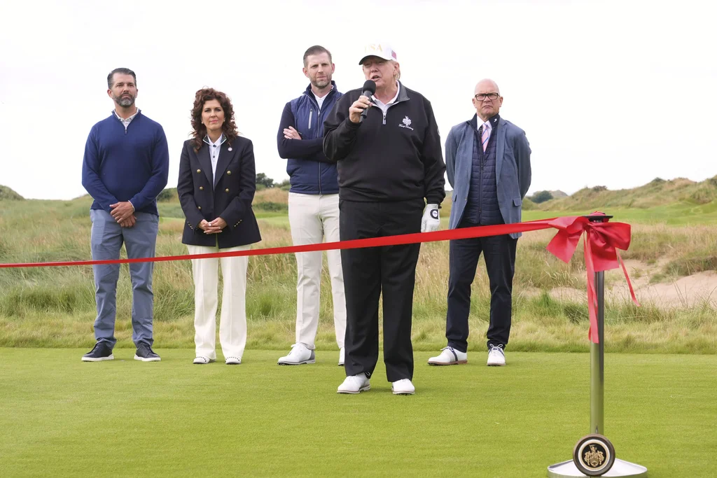 Trump appreciates ‘respect’ in Scotland as British leaders seek ‘soft ...