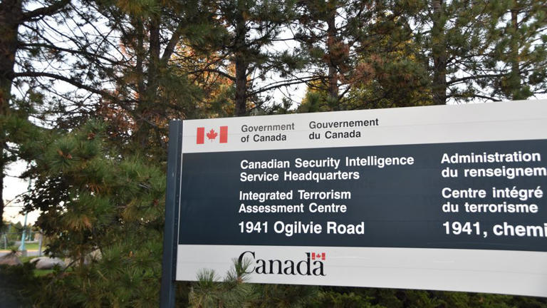 CSIS is hiring for jobs in cities across Canada and you can make up to ...