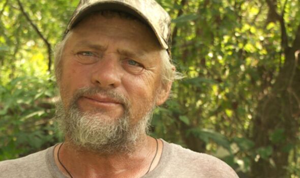 Swamp People star Junior Edwards dies aged 79 as family pay ...