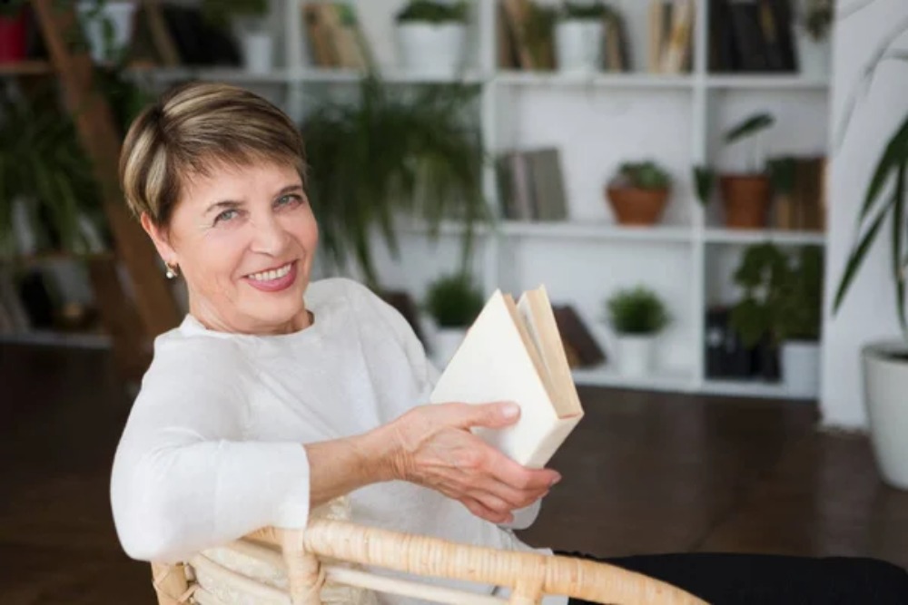 19 Ideas to Create a Cozy Reading Nook at Home