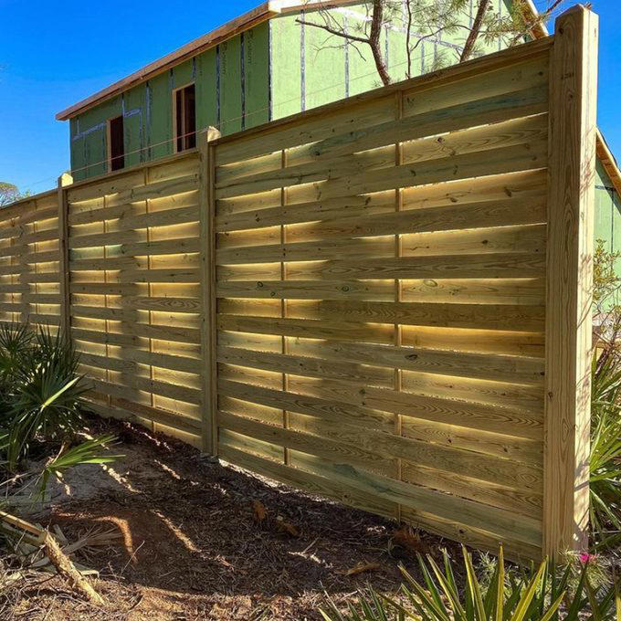 10 Interesting Wood Fence Ideas