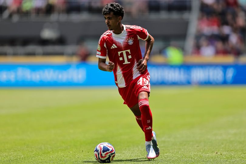 Adam Aznou joins Everton as David Moyes targets six more transfers