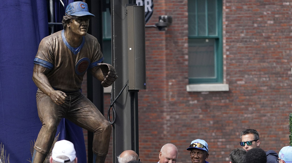 Cubs’ Tom Ricketts releases statement on Ryne Sandberg’s death