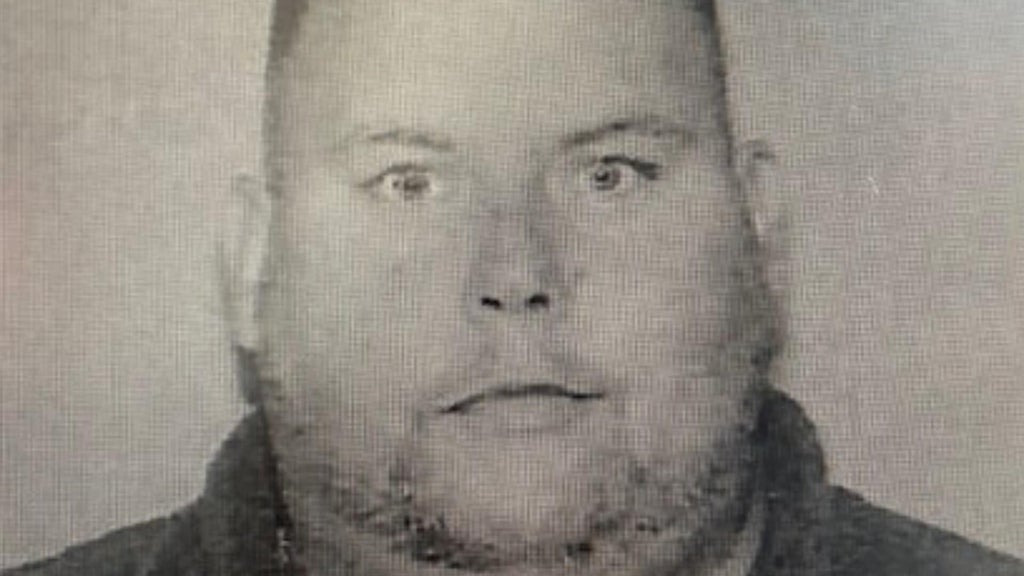 Pregnant woman targeted in road rage shooting on Southeast Expressway ...