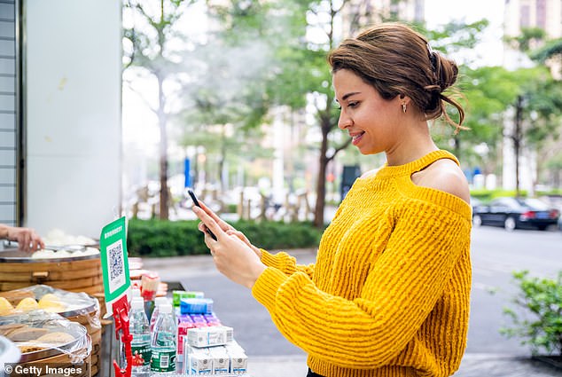 Urgent warning over QR code scam draining Americans' bank accounts ...