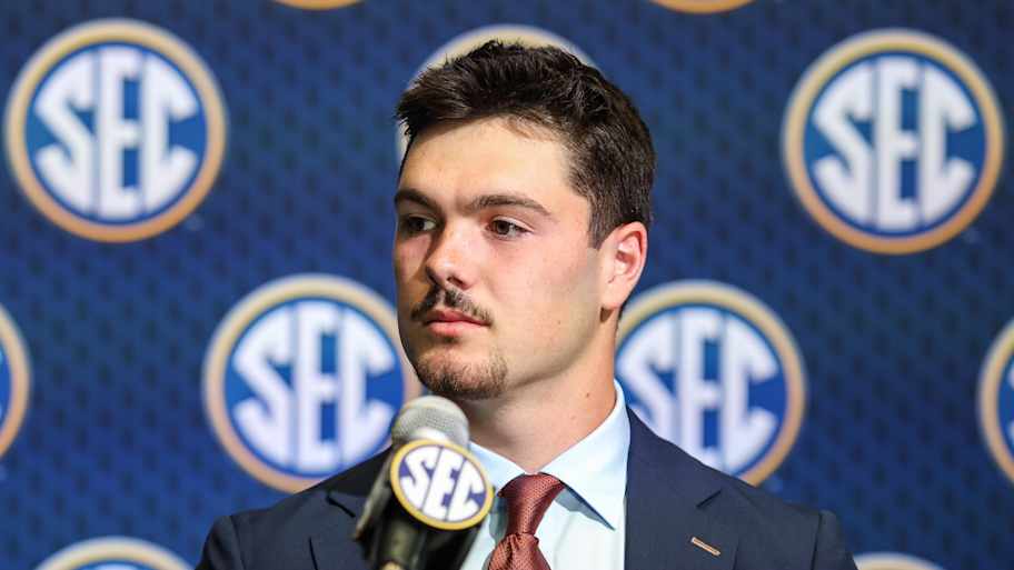 Auburn football QB Jackson Arnold sends strong message on season ...
