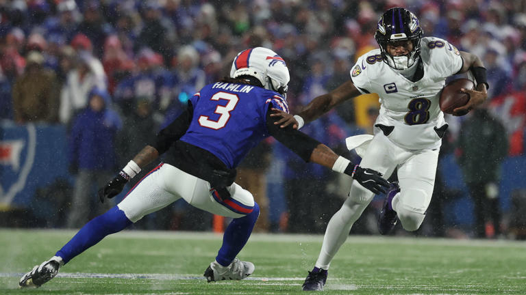 Which NFL players have worn guardian caps in games? Who is required to ...