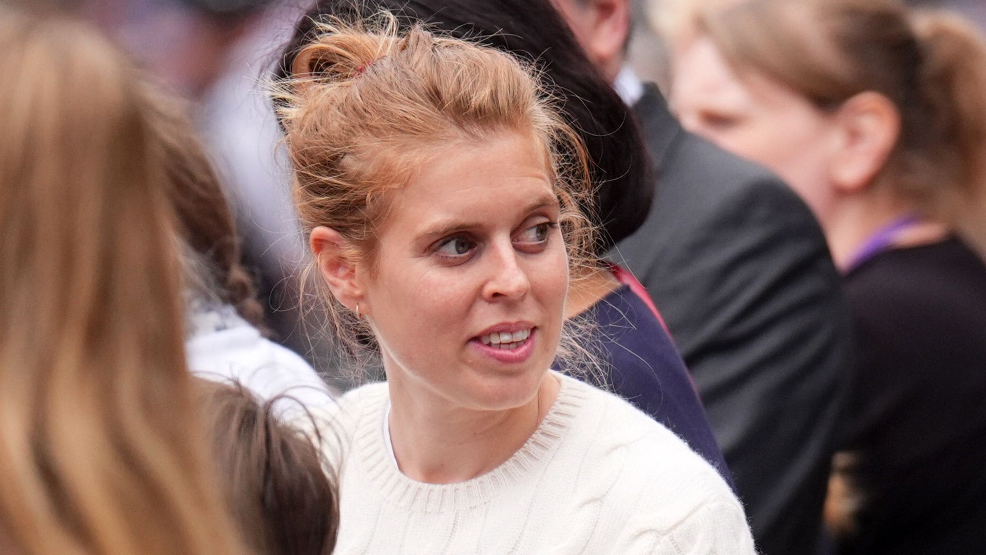 Princess Beatrice's baby girl Athena makes appearance with older ...