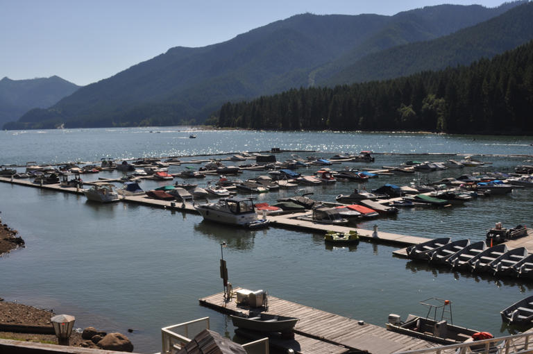 Salem issues emergency declaration over drinking water