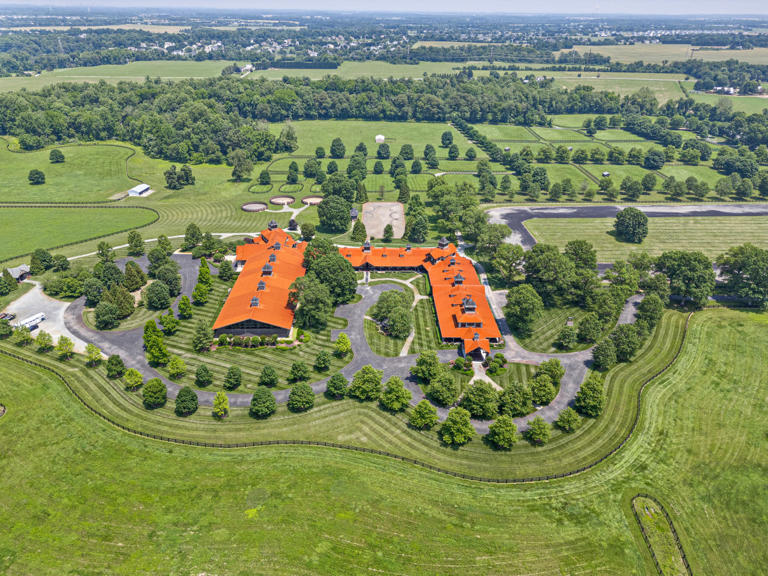 ‘Cable Cowboy’ John Malone Is Selling Off a Piece of His Massive ...
