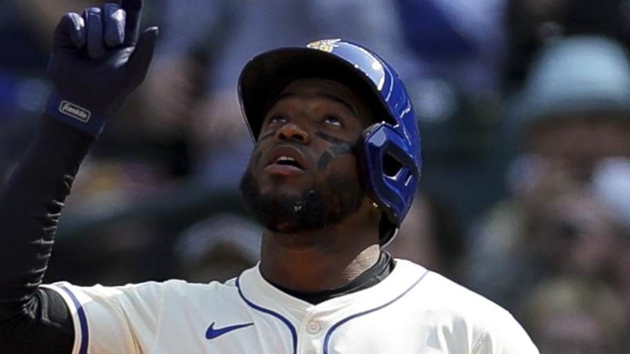 Seattle Mariners Insider Provides Encouraging Update on Injured Outfielder
