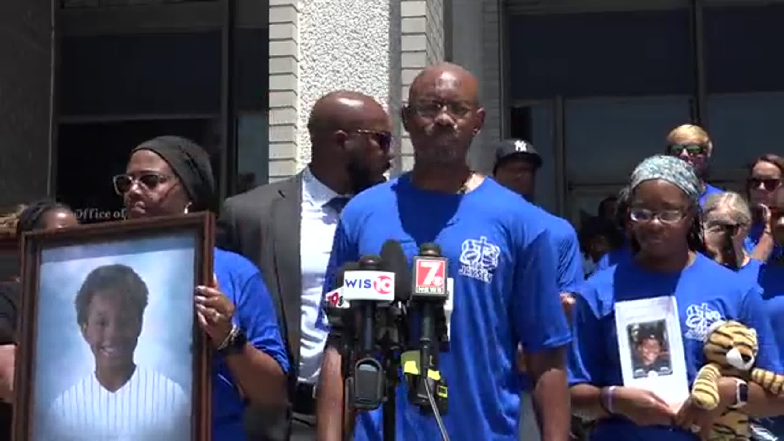 Tyler Bailey speaks on behalf of Jaysen Carr's family