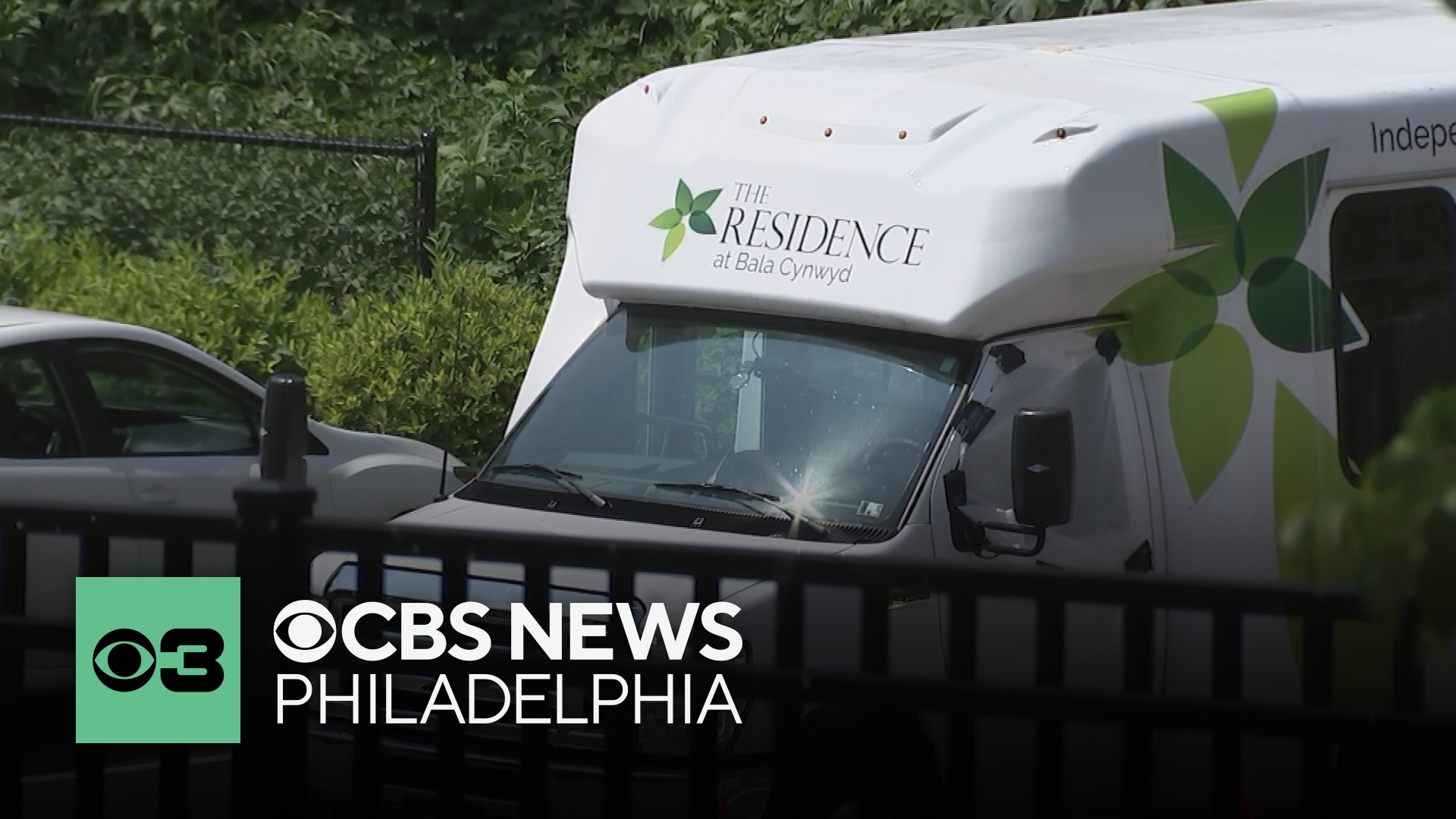 81-year-old woman found unconscious in a hot transport van in ...