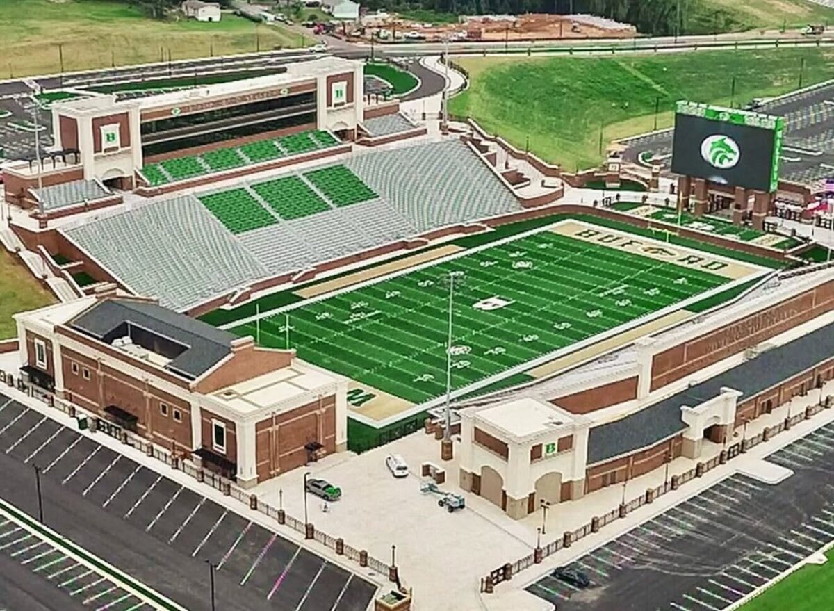 Buford (Ga.) officially opens $62-million football stadium