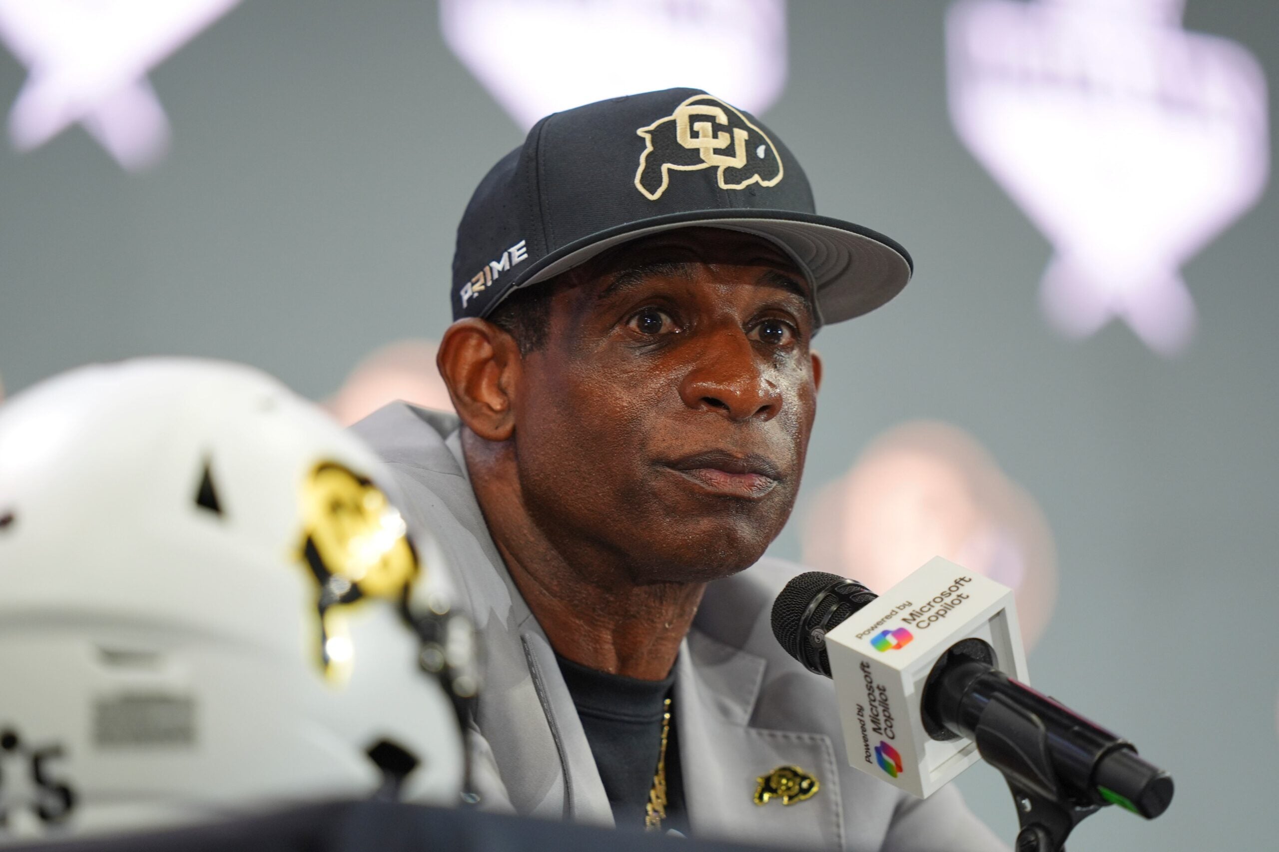 Deion Sanders reflects on support from Randy Moss during cancer battle ...