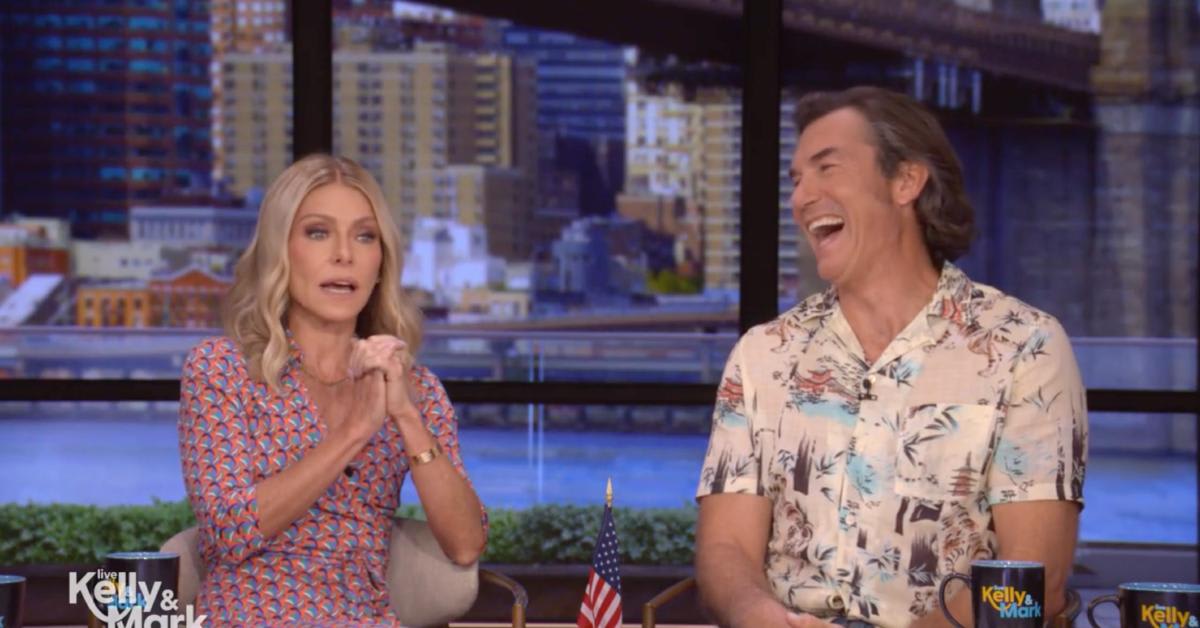Kelly Ripa Approves of Jerry O'Connell Wearing a Speedo as He Shows Off ...