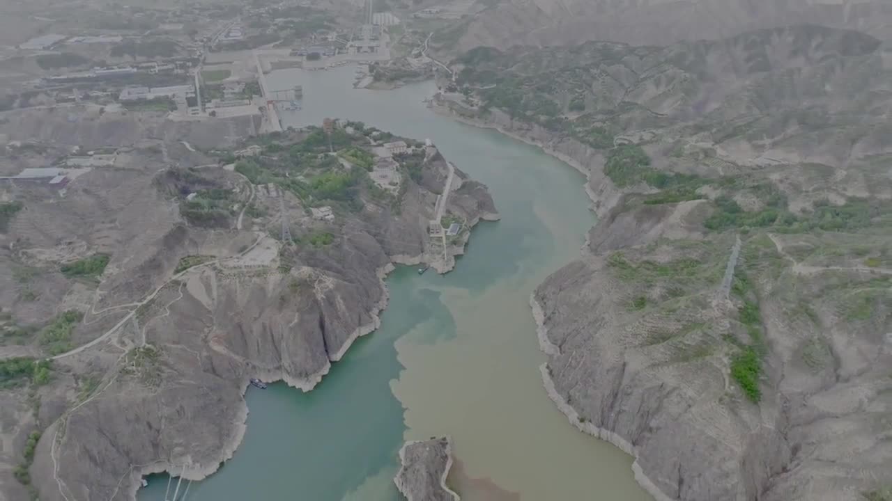 Linxia desde arriba: Un viaje en dron por la «Pequeña Meca de China»