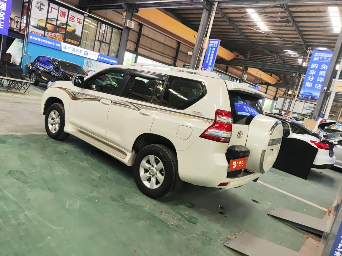 Hilarious old-fashioned compliments we should bring back