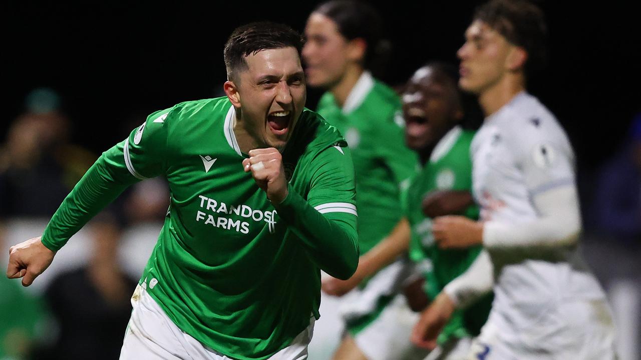 Minnows stun ‘biggest club in Australia’