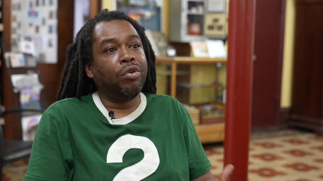 Charlotte man charged with hate crime after allegedly using racial slur ...