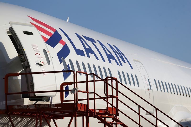 Latam quer Embraer como coringa para novos destinos e contra petróleo caro