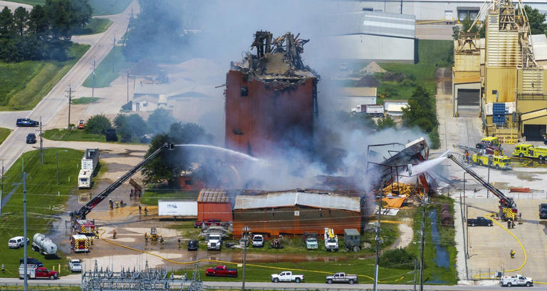Nebraska plant explosion killed 2 girls and an employee