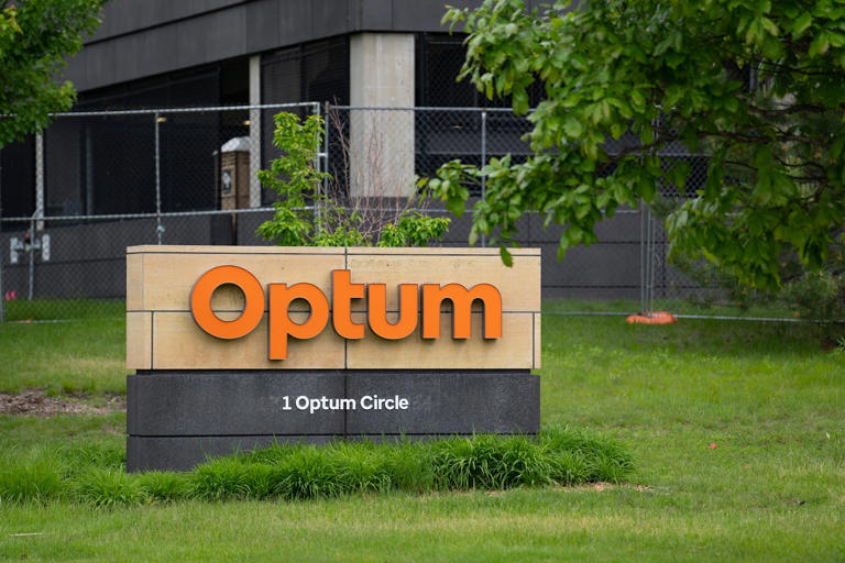 UnitedHealthcare dropping some Medicare Advantage plans, affecting 600,000