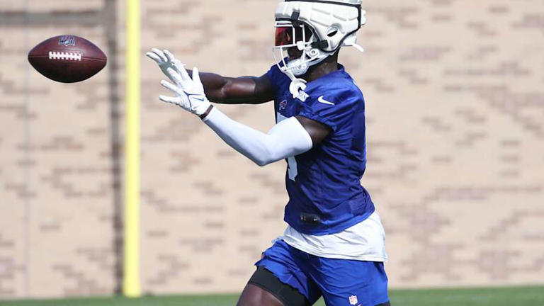 Matt Eberflus finds silver lining in Dallas Cowboys' injury woes