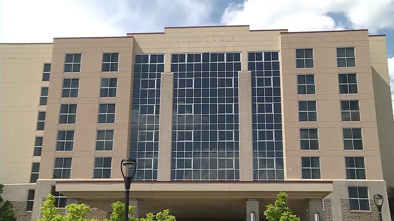 Topeka city manager stands by statements about Hotel Topeka