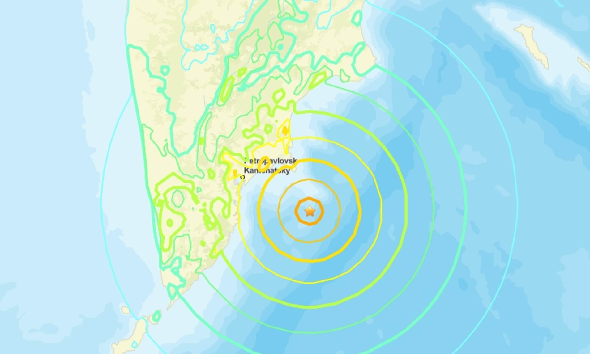 Massive 8.0 earthquake strikes off coast of Russia, sparking tsunami ...