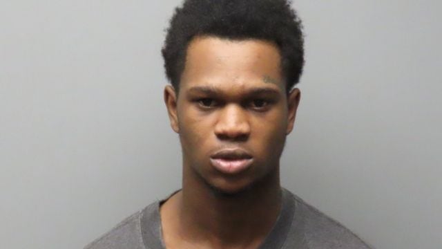 ‘Drive, take me away’: Man running from St. Charles officers arrested ...