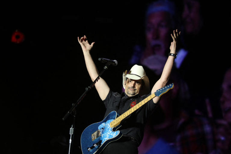 Country Star Brad Paisley 'Taken Into Police Custody' Mid-Show