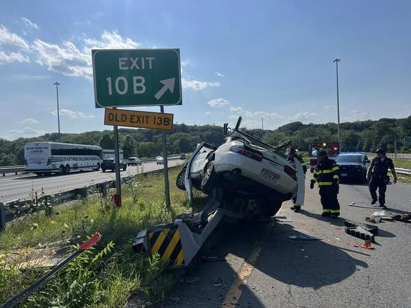 One person hospitalized following I-91 crash