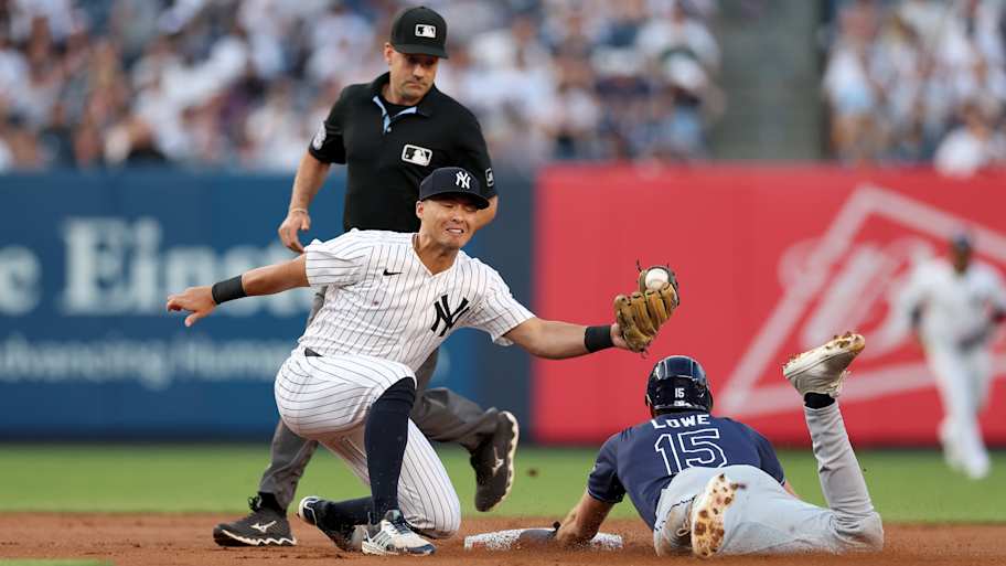 Anthony Volpe just gave Aaron Boone every reason to start Amed Rosario