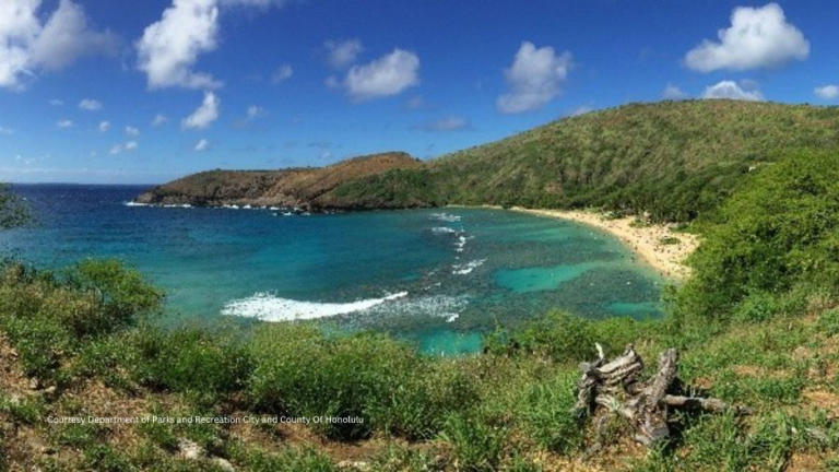 Search underway for two missing people near Hanauma Bay