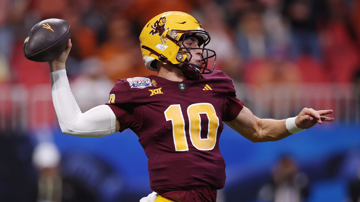 Arizona State’s QB Sam Leavitt gets concerning injury update for Iowa ...