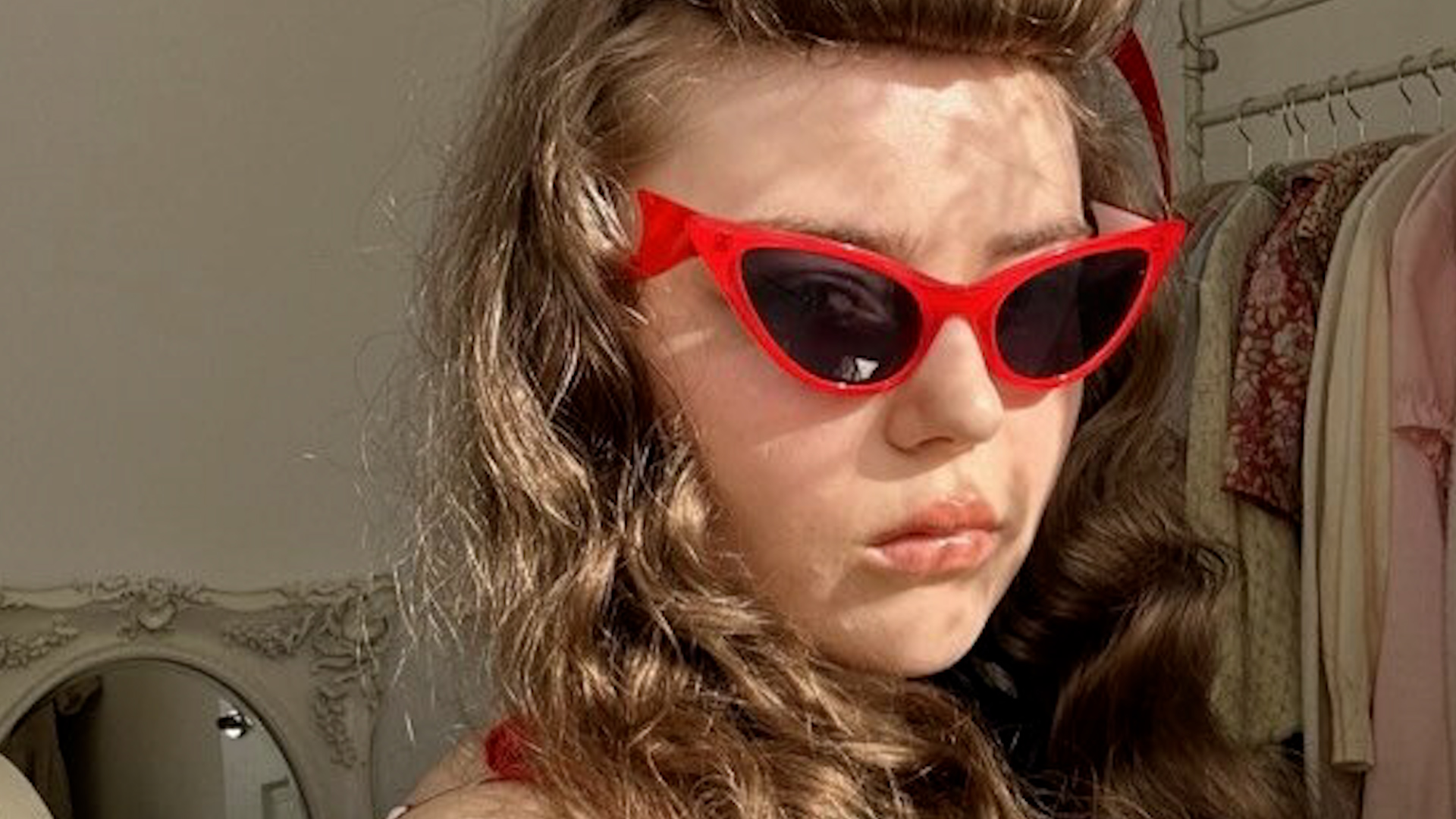 Ex-goth embraces 1950s look despite trolls telling her she “dresses ...