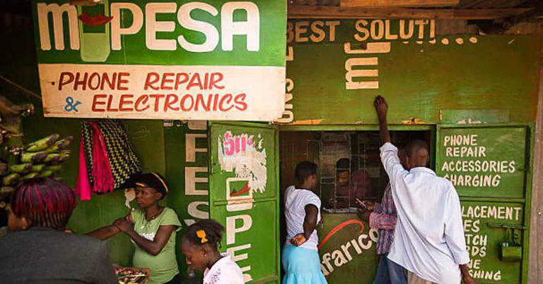 Safaricom explains how Kenyans can increase Fuliza limit after customer ...