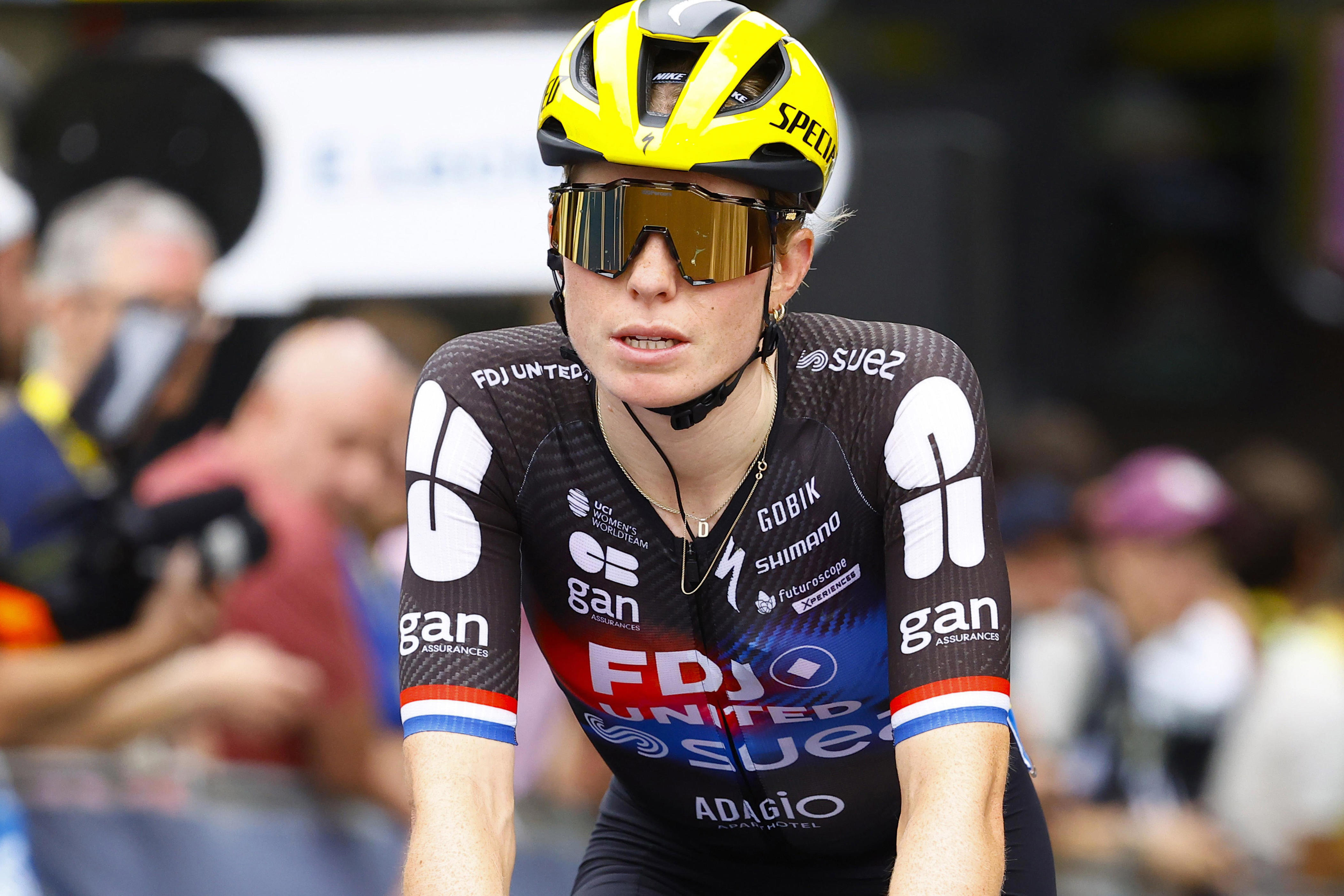Visma-ploegleider Jos van Emden keihard voor Vollering: 'Aanstelgedrag ...