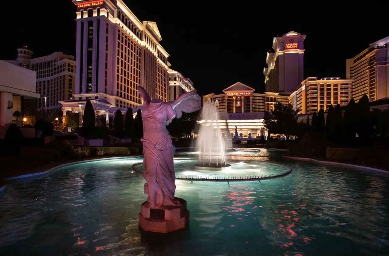 Caesars Stock Slides After-Hours On Surprise Q2 Loss, Cautious Forecast