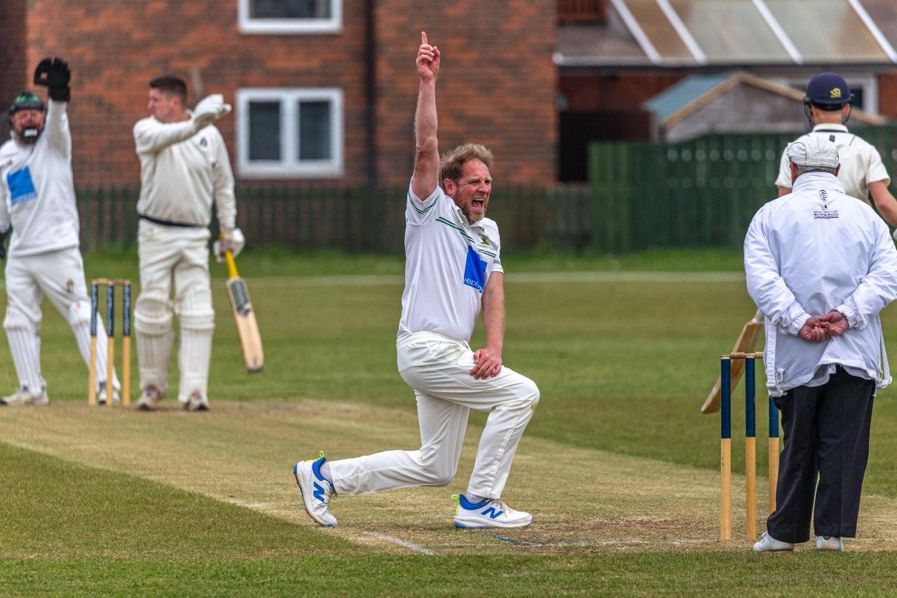 Beeforth, Hart and Jackson star in Whitby CC 3rds victory at Marske 3rds