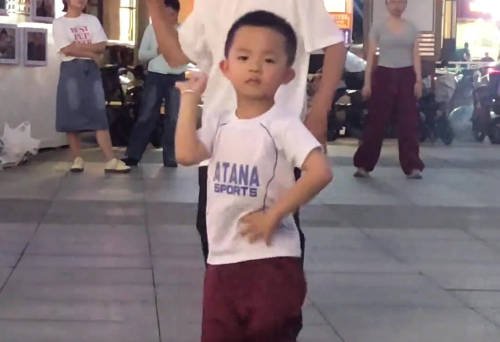 Young boy steals the show with amazing dance moves