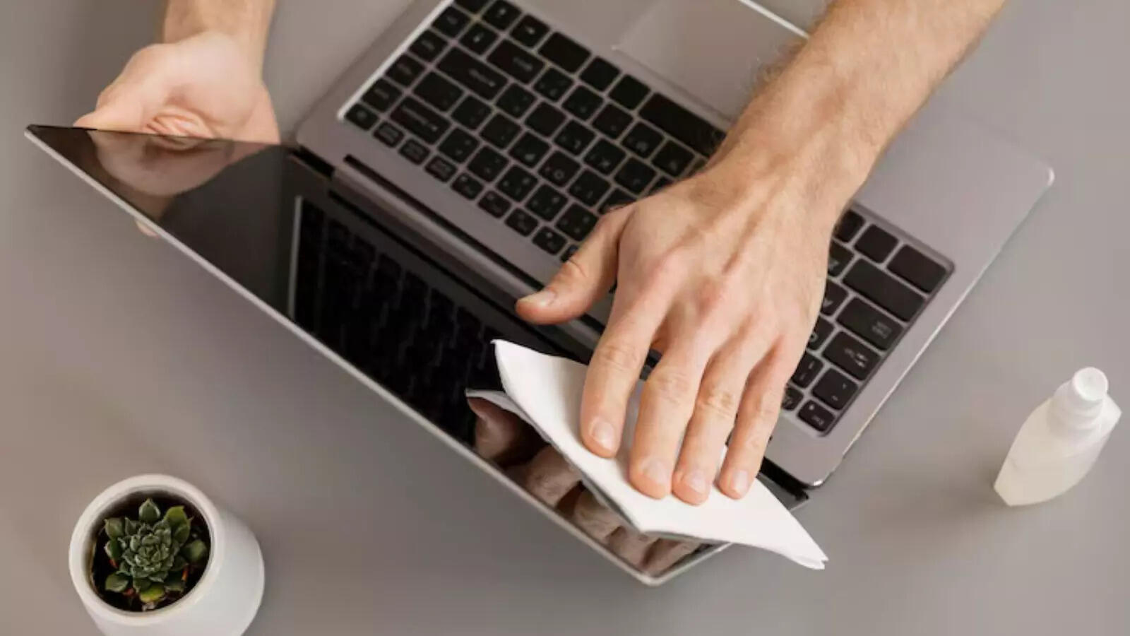 How to Clean Your Laptop Safely Without Causing Damage