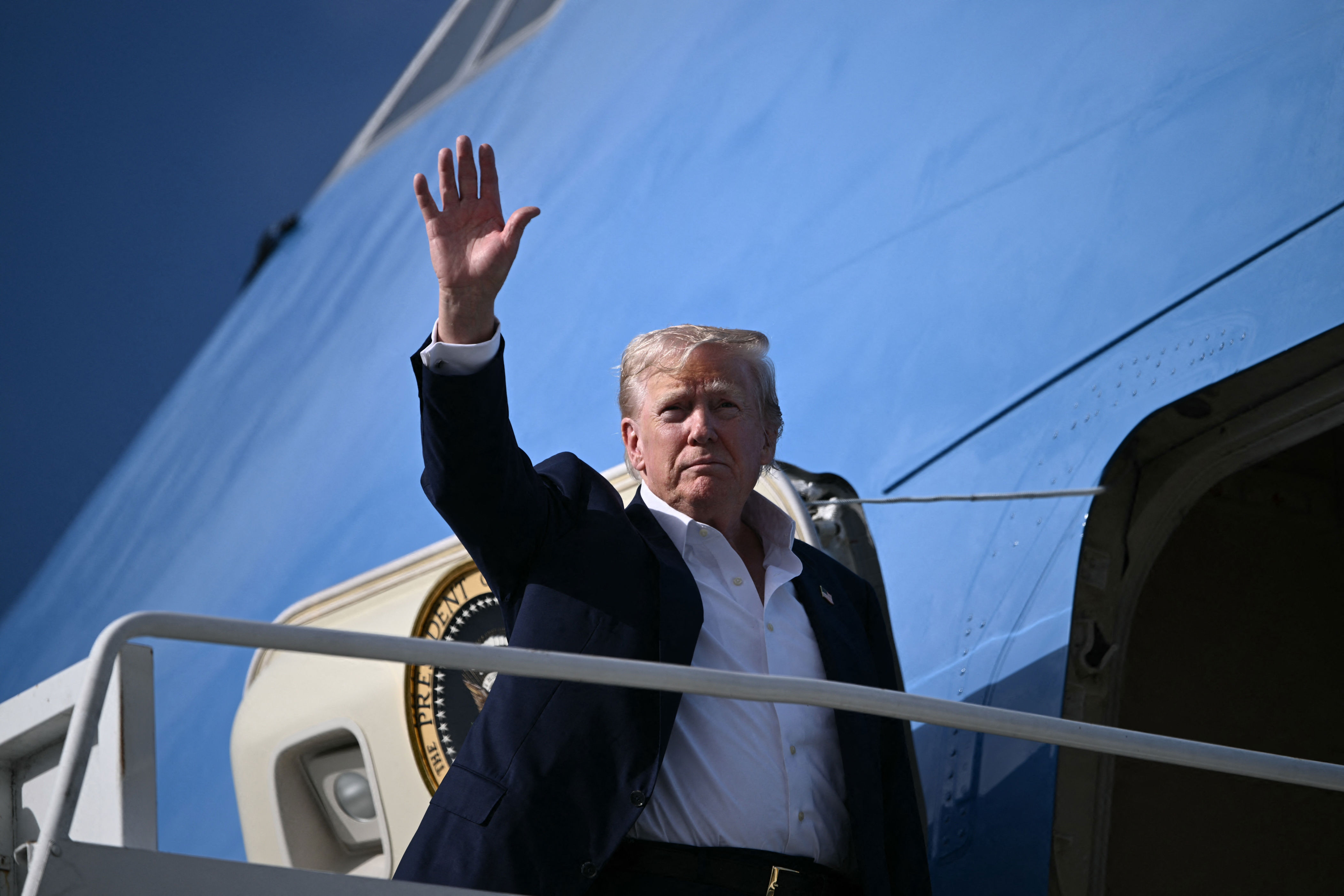 Tuesday's News in Pictures: 12 of the best images from President Trump ...