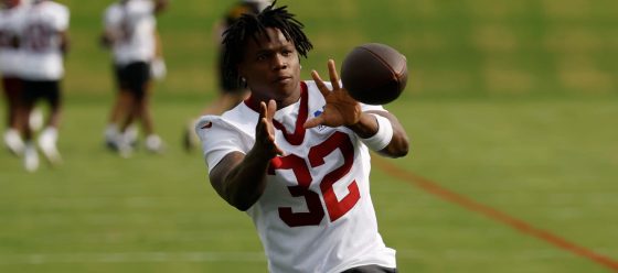 3 Fantasy Football Rookies & NFL Training Camp Buzz (2025)