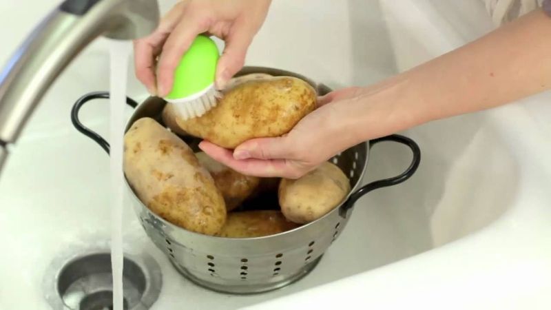 20 Top Tips And Tasty Topping Ideas For The Ultimate Baked Potatoes