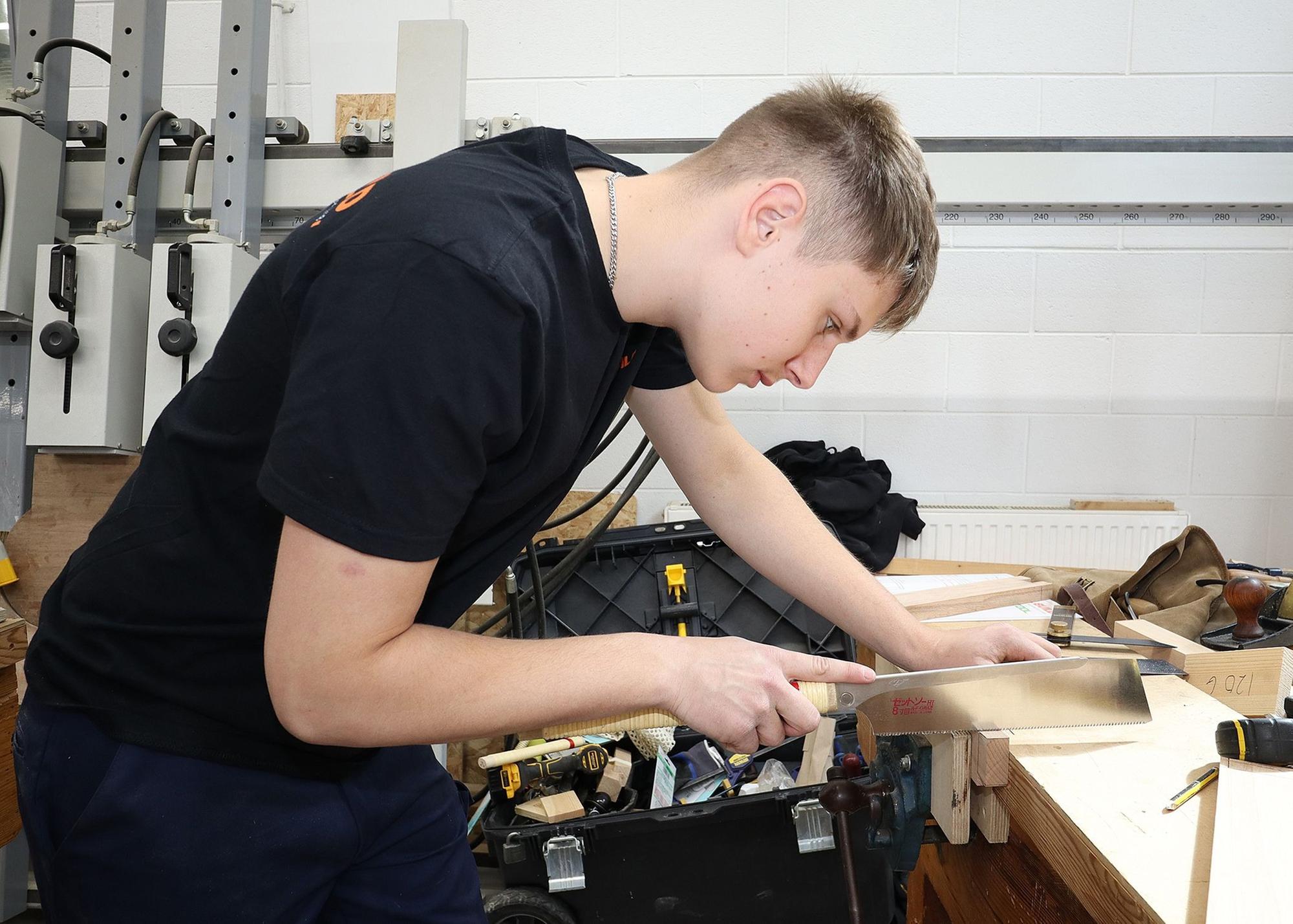 SERC apprentices win through to compete in UK finals