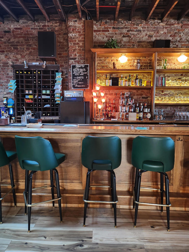 6 best Louisville bars we wish made USA TODAY's 2025 Bars of the Year list