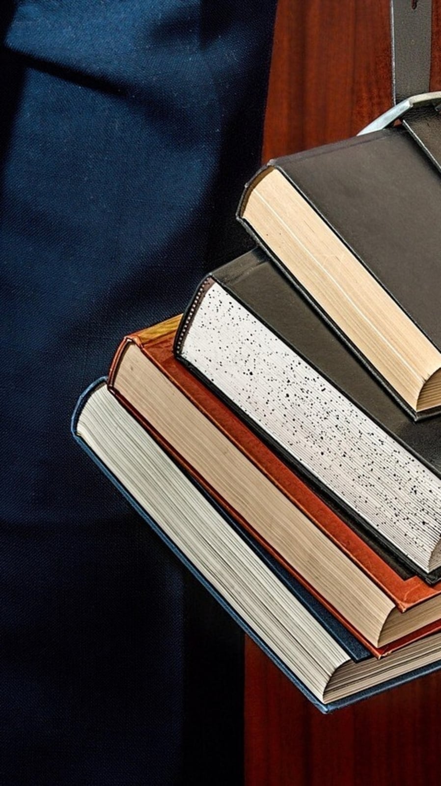 How to start preparing for your dream job in college